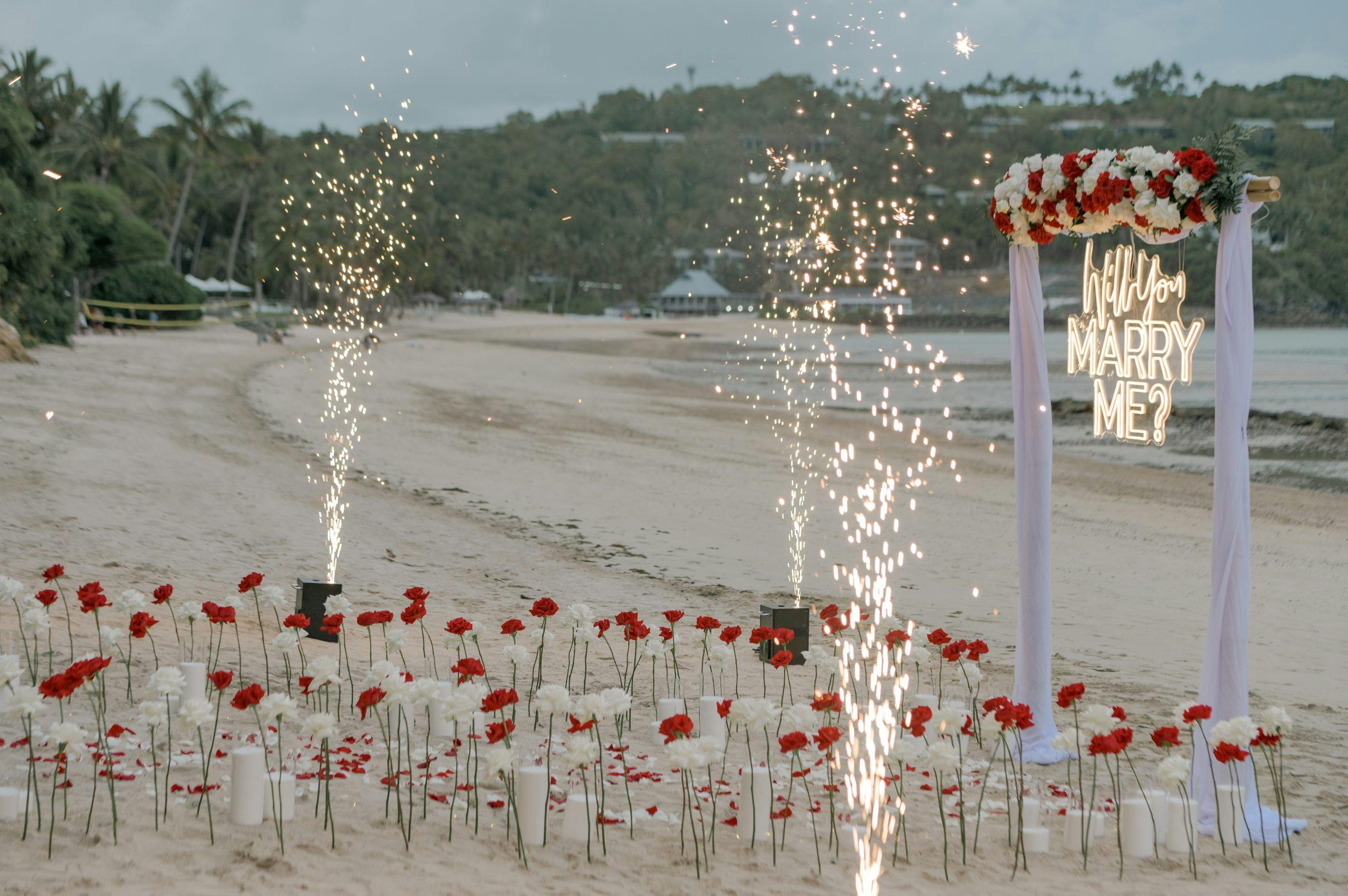 ROMANTIC PROPOSALS - Hamilton Island Weddings